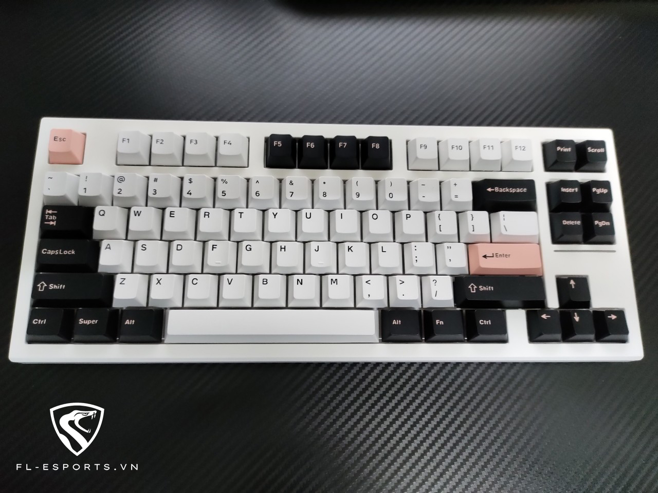 Top 8 chiếc bàn phím cơ FL-Esports dịu dàng cho phái nữ